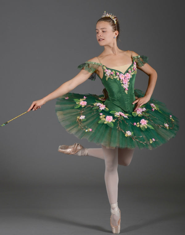 Free Webinar by Travis Halsey - Dyeing Hoop Wire and How to Hoop a Tut ...